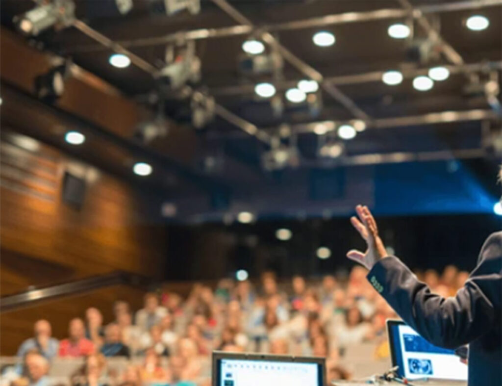 Tim Banks – Talks – Walks – Listens